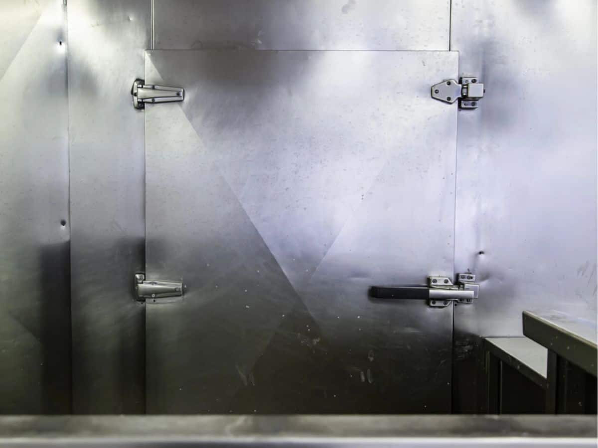 Ensuring Seamless Operations in Cold Rooms - Strip Doors